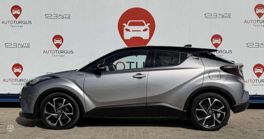 Grey Toyota C-HR 2017 in Taurage, with an engine capacity of 1.80 L and mileage of 197 thousand km for 14300 €, photo 15 on AUTOMOTO.COM.LV