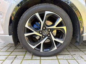 Pelēks Toyota C-HR 2017 Veru, ar dzinēja tilpumu 1.80 L un nobraukumu 187 tūkst. km par 18500 €, foto 6 vietnē AUTOMOTO.COM.LV