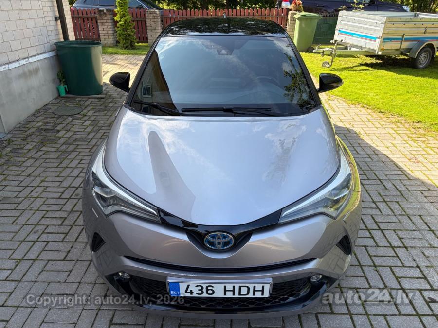 Pelēks Toyota C-HR 2017 Veru, ar dzinēja tilpumu 1.80 L un nobraukumu 187 tūkst. km par 18500 €, foto 8 vietnē AUTOMOTO.COM.LV