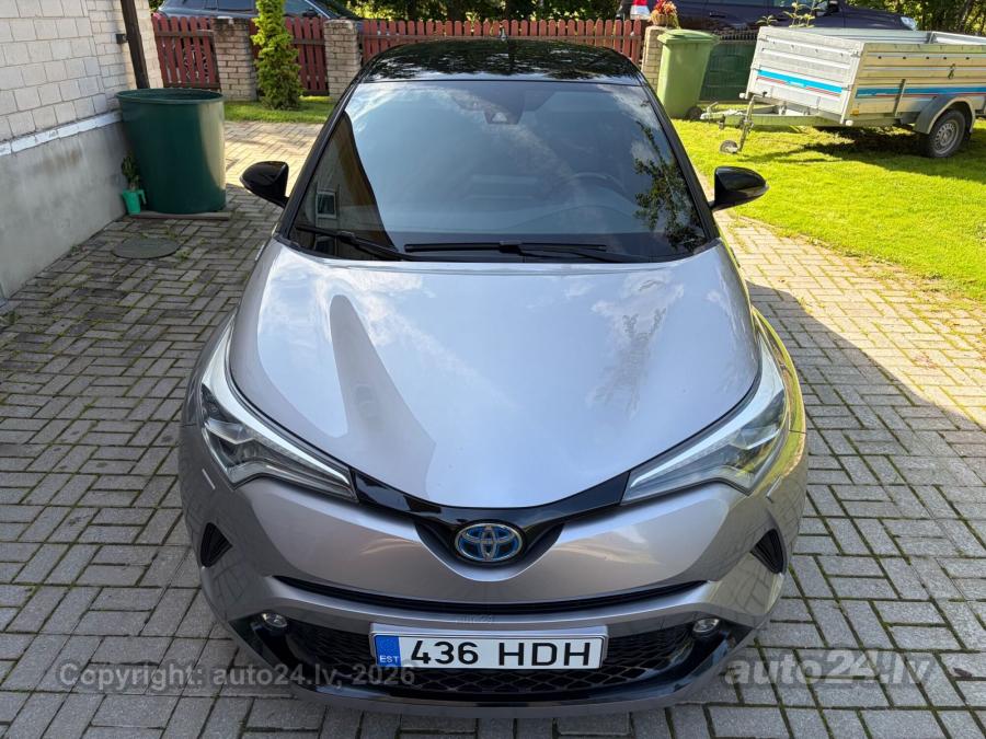 Pelēks Toyota C-HR 2017 Veru, ar dzinēja tilpumu 1.80 L un nobraukumu 187 tūkst. km par 18500 €, foto 10 vietnē AUTOMOTO.COM.LV