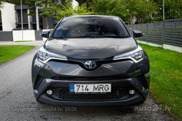 Тойота C-HR 2017 в Таллин на AUTOMOTO.COM.LV Серый Тойота C-HR 2017 в Таллин, объемом двигателя 1.80 л и пробегом 198 тыс. км за 14500 €, фото 6 на AUTOMOTO.COM.LV