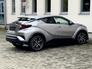 Pelēks Toyota C-HR 2017 Jelgava, ar dzinēja tilpumu 1.80 L un nobraukumu 189 tūkst. km par 16300 €, foto 16 vietnē AUTOMOTO.COM.LV