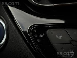 Pelēks Toyota C-HR 2017 Jelgava, ar dzinēja tilpumu 1.80 L un nobraukumu 189 tūkst. km par 16300 €, foto 25 vietnē AUTOMOTO.COM.LV