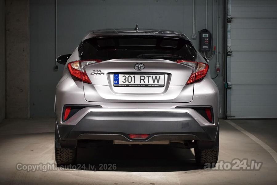 Pelēks Toyota C-HR 2018 Tallina, ar dzinēja tilpumu 1.20 L un nobraukumu 74 tūkst. km par 15490 €, foto 6 vietnē AUTOMOTO.COM.LV