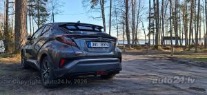 Pelēks Toyota C-HR 2018 Tallina, ar dzinēja tilpumu 1.80 L un nobraukumu 104 tūkst. km par 18500 €, foto 7 vietnē AUTOMOTO.COM.LV