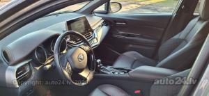 Pelēks Toyota C-HR 2018 Tallina, ar dzinēja tilpumu 1.80 L un nobraukumu 104 tūkst. km par 18500 €, foto 10 vietnē AUTOMOTO.COM.LV