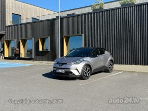 Pelēks Toyota C-HR 2018 Tallina, ar dzinēja tilpumu 1.80 L un nobraukumu 133 tūkst. km par 16590 €, foto 3 vietnē AUTOMOTO.COM.LV
