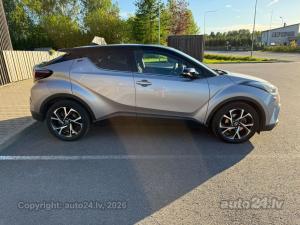 Pelēks Toyota C-HR 2018 Tallina, ar dzinēja tilpumu 1.80 L un nobraukumu 133 tūkst. km par 16590 €, foto 6 vietnē AUTOMOTO.COM.LV