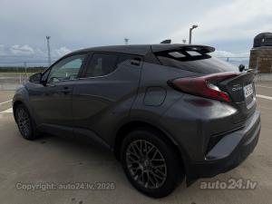 Серый Тойота C-HR 2018 в Таллин, объемом двигателя 1.20 л и пробегом 135 тыс. км за 13899 €, фото 6 на AUTOMOTO.COM.LV