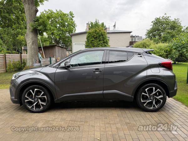 Pelēks Toyota C-HR 2018 Tallina, ar dzinēja tilpumu 1.20 L un nobraukumu 147 tūkst. km par 13490 €, foto 5 vietnē AUTOMOTO.COM.LV