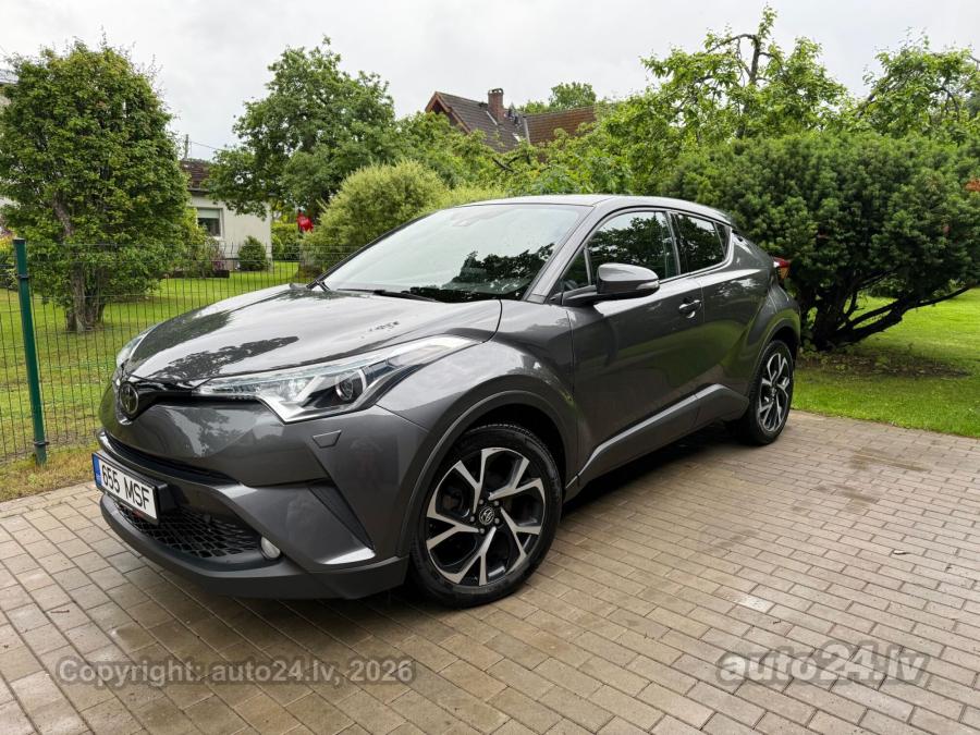 Серый Тойота C-HR 2018 в Таллин, объемом двигателя 1.20 л и пробегом 147 тыс. км за 13490 €, фото 1 на AUTOMOTO.COM.LV