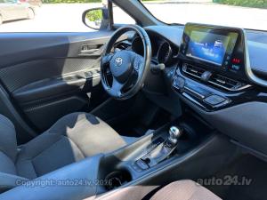 Серый Тойота C-HR 2018 в Таллин, объемом двигателя 1.80 л и пробегом 105 тыс. км за 13500 €, фото 7 на AUTOMOTO.COM.LV