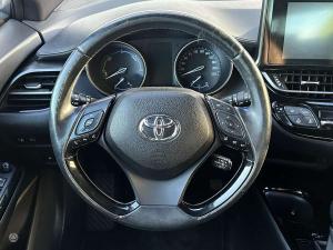 Grey Toyota C-HR 2018 in Klaipeda, with an engine capacity of 1.80 L and mileage of 140 thousand km for 17300 €, photo 28 on AUTOMOTO.COM.LV