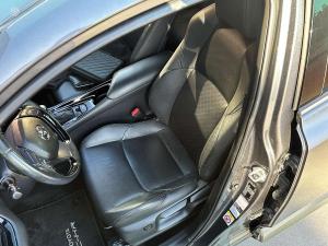 Grey Toyota C-HR 2018 in Klaipeda, with an engine capacity of 1.80 L and mileage of 140 thousand km for 17300 €, photo 30 on AUTOMOTO.COM.LV