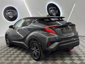 Grey Toyota C-HR 2018 in Marijampole, with an engine capacity of 1.80 L and mileage of 352 thousand km for 11950 €, photo 31 on AUTOMOTO.COM.LV