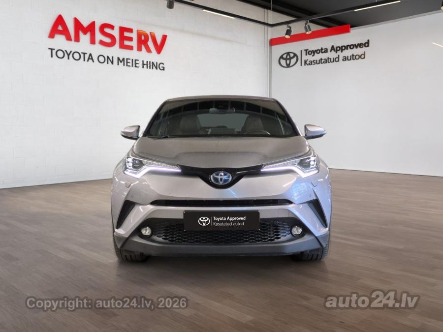 Серый Тойота C-HR 2018 в Таллин, объемом двигателя 1.80 л и пробегом 122 тыс. км за 17490 €, фото 6 на AUTOMOTO.COM.LV