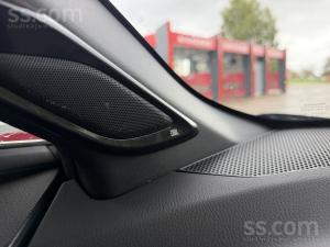 Grey Toyota C-HR 2018 in Riga, with an engine capacity of 1.80 L and mileage of 34 thousand km for 19900 €, photo 18 on AUTOMOTO.COM.LV