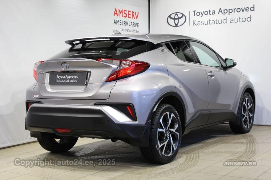 Pelēks Toyota C-HR 2019 Tallina, ar dzinēja tilpumu 1.20 L un nobraukumu 85 tūkst. km par 17490 €, foto 2 vietnē AUTOMOTO.COM.LV