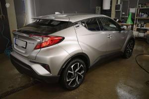 Серый Тойота C-HR 2019 в Вильнюс, объемом двигателя 1.80 л и пробегом 104 тыс. км за 18200 €, фото 5 на AUTOMOTO.COM.LV