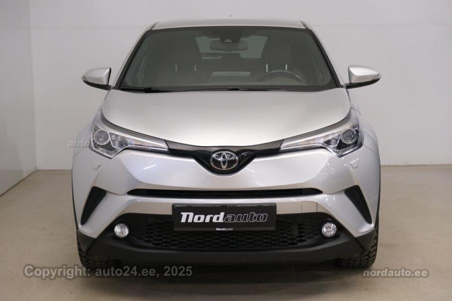 Pelēks Toyota C-HR 2019 Tallina, ar dzinēja tilpumu 1.20 L un nobraukumu 164 tūkst. km par 15490 €, foto 3 vietnē AUTOMOTO.COM.LV