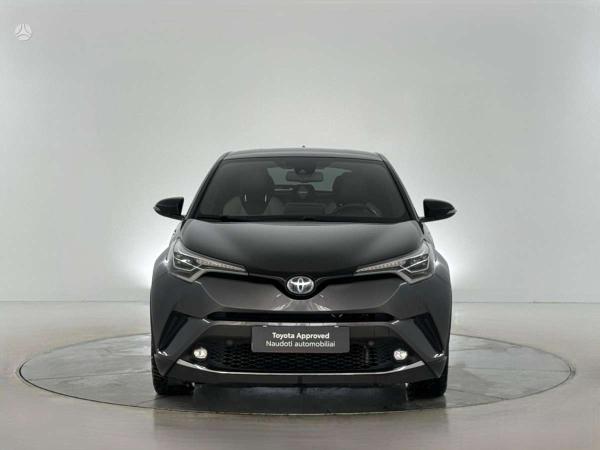 Grey Toyota C-HR 2019 in Vilnius, with an engine capacity of 1.80 L and mileage of 149 thousand km for 18900 €, photo 5 on AUTOMOTO.COM.LV