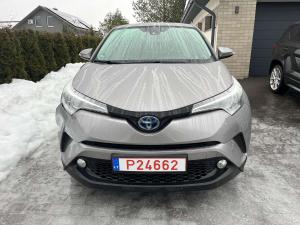 Pelēks Toyota C-HR 2019 Kauņa, ar dzinēja tilpumu 1.80 L un nobraukumu 136 tūkst. km par 12650 €, foto 2 vietnē AUTOMOTO.COM.LV