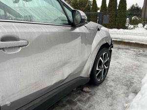 Pelēks Toyota C-HR 2019 Kauņa, ar dzinēja tilpumu 1.80 L un nobraukumu 136 tūkst. km par 12650 €, foto 8 vietnē AUTOMOTO.COM.LV