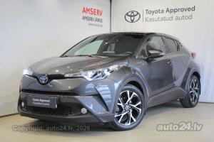 Pelēks Toyota C-HR 2019 Tallina, ar dzinēja tilpumu 1.80 L un nobraukumu 131 tūkst. km par 18290 €, foto  vietnē AUTOMOTO.COM.LV