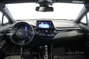 Pelēks Toyota C-HR 2019 Tallina, ar dzinēja tilpumu 1.80 L un nobraukumu 131 tūkst. km par 18290 €, foto 9 vietnē AUTOMOTO.COM.LV
