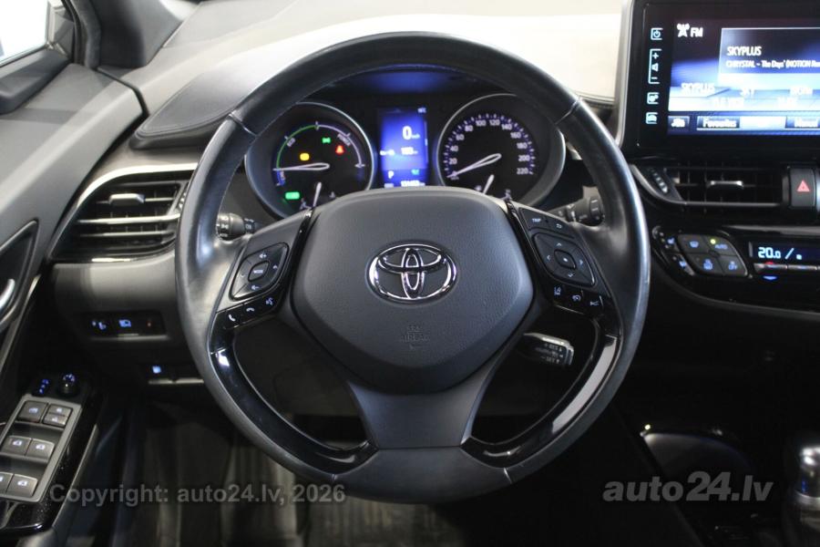 Pelēks Toyota C-HR 2019 Tallina, ar dzinēja tilpumu 1.80 L un nobraukumu 131 tūkst. km par 18290 €, foto 12 vietnē AUTOMOTO.COM.LV