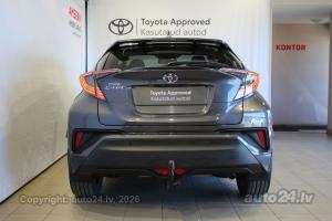 Серый Тойота C-HR 2019 в Таллин, объемом двигателя 1.20 л и пробегом 155 тыс. км за 15990 €, фото 5 на AUTOMOTO.COM.LV