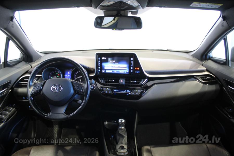 Серый Тойота C-HR 2019 в Таллин, объемом двигателя 1.20 л и пробегом 155 тыс. км за 15990 €, фото 9 на AUTOMOTO.COM.LV