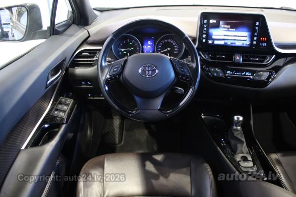 Pelēks Toyota C-HR 2019 Tallina, ar dzinēja tilpumu 1.20 L un nobraukumu 155 tūkst. km par 15990 €, foto 9 vietnē AUTOMOTO.COM.LV