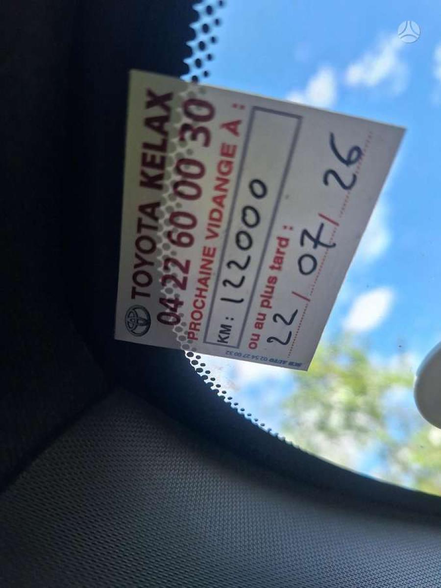Grey Toyota C-HR 2019 in Anyksciai, with an engine capacity of 1.80 L and mileage of 115 thousand km for 15799 €, photo 12 on AUTOMOTO.COM.LV