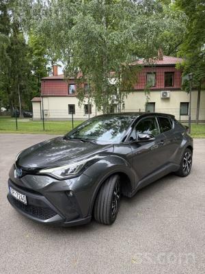 Pelēks Toyota C-HR 2019 Rīga, ar dzinēja tilpumu 2.00 L un nobraukumu 65 tūkst. km par 17900 €, foto 7 vietnē AUTOMOTO.COM.LV