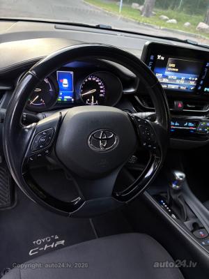 Pelēks Toyota C-HR 2019 Tallina, ar dzinēja tilpumu 1.80 L un nobraukumu 240 tūkst. km par 13200 €, foto 12 vietnē AUTOMOTO.COM.LV