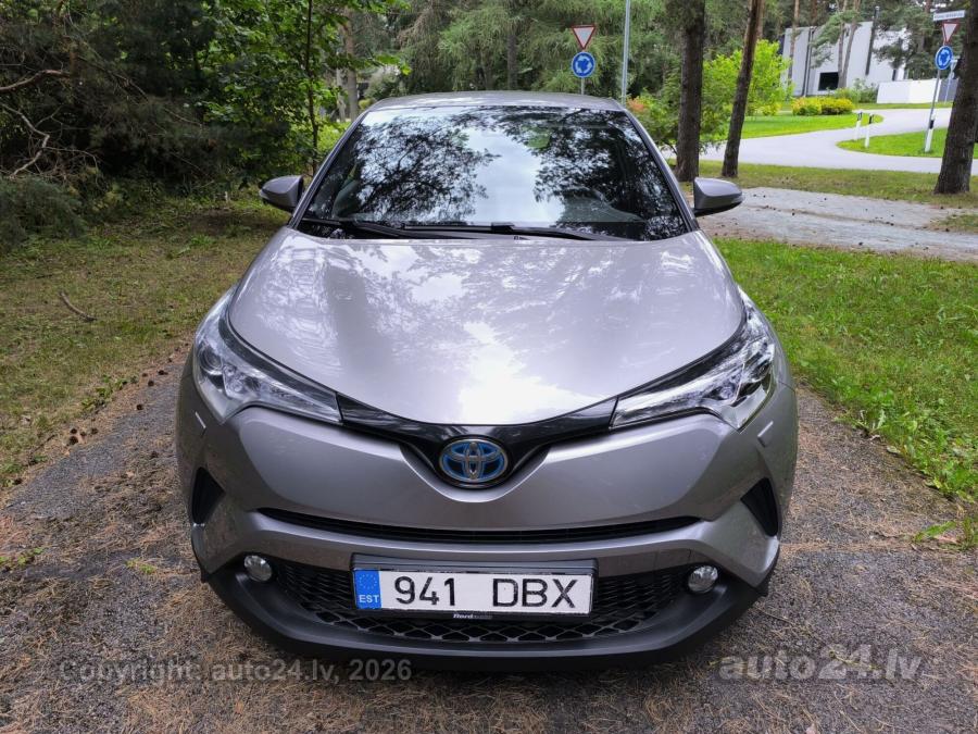 Серый Тойота C-HR 2019 в Таллин, объемом двигателя 1.80 л и пробегом 247 тыс. км за 14900 €, фото 9 на AUTOMOTO.COM.LV