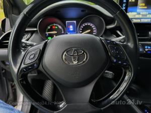 Серый Тойота C-HR 2019 в Таллин, объемом двигателя 1.80 л и пробегом 247 тыс. км за 14900 €, фото 16 на AUTOMOTO.COM.LV