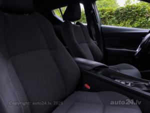 Серый Тойота C-HR 2019 в Таллин, объемом двигателя 1.80 л и пробегом 247 тыс. км за 14900 €, фото 22 на AUTOMOTO.COM.LV