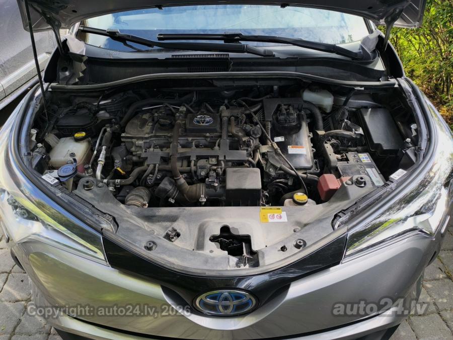 Серый Тойота C-HR 2019 в Таллин, объемом двигателя 1.80 л и пробегом 247 тыс. км за 14900 €, фото 28 на AUTOMOTO.COM.LV