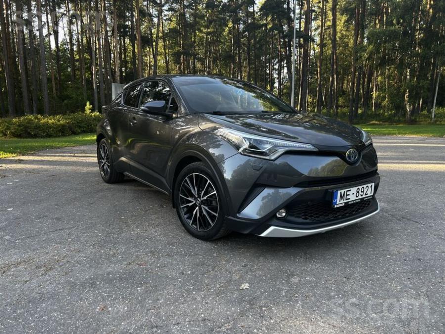 Pelēks Toyota C-HR 2019 Rīga, ar dzinēja tilpumu 1.80 L un nobraukumu 72 tūkst. km par 20500 €, foto 12 vietnē AUTOMOTO.COM.LV