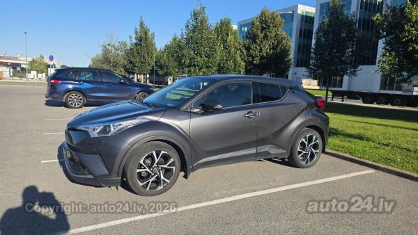 Toyota C-HR 2019 in Tallinn on AUTOMOTO.COM.LV Grey Toyota C-HR 2019 in Tallinn, with an engine capacity of 1.80 L and mileage of 136 thousand km for 18200 €, photo 1 on AUTOMOTO.COM.LV
