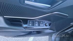 Pelēks Toyota C-HR 2019 Tallina, ar dzinēja tilpumu 1.80 L un nobraukumu 136 tūkst. km par 18200 €, foto 11 vietnē AUTOMOTO.COM.LV