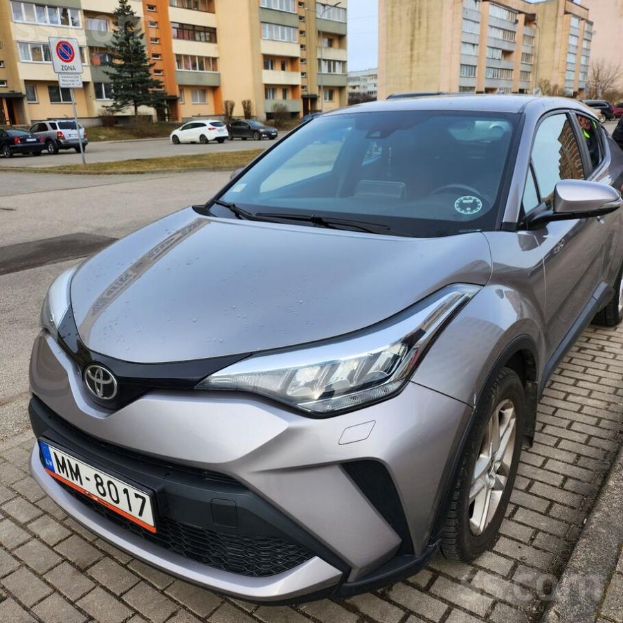 Grey Toyota C-HR 2020 in Liepaja, with an engine capacity of 1.20 L and mileage of 44 thousand km for 14800 €, photo 1 on AUTOMOTO.COM.LV