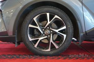 Pelēks Toyota C-HR 2020 Tartu, ar dzinēja tilpumu 1.80 L un nobraukumu 90 tūkst. km par 18990 €, foto 16 vietnē AUTOMOTO.COM.LV