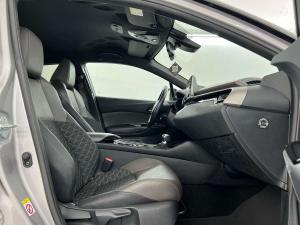 Grey Toyota C-HR 2020 in Vilnius, with an engine capacity of 1.99 L and mileage of 89 thousand km for 23900 €, photo 7 on AUTOMOTO.COM.LV