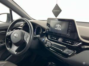 Grey Toyota C-HR 2020 in Vilnius, with an engine capacity of 1.99 L and mileage of 89 thousand km for 23900 €, photo 15 on AUTOMOTO.COM.LV