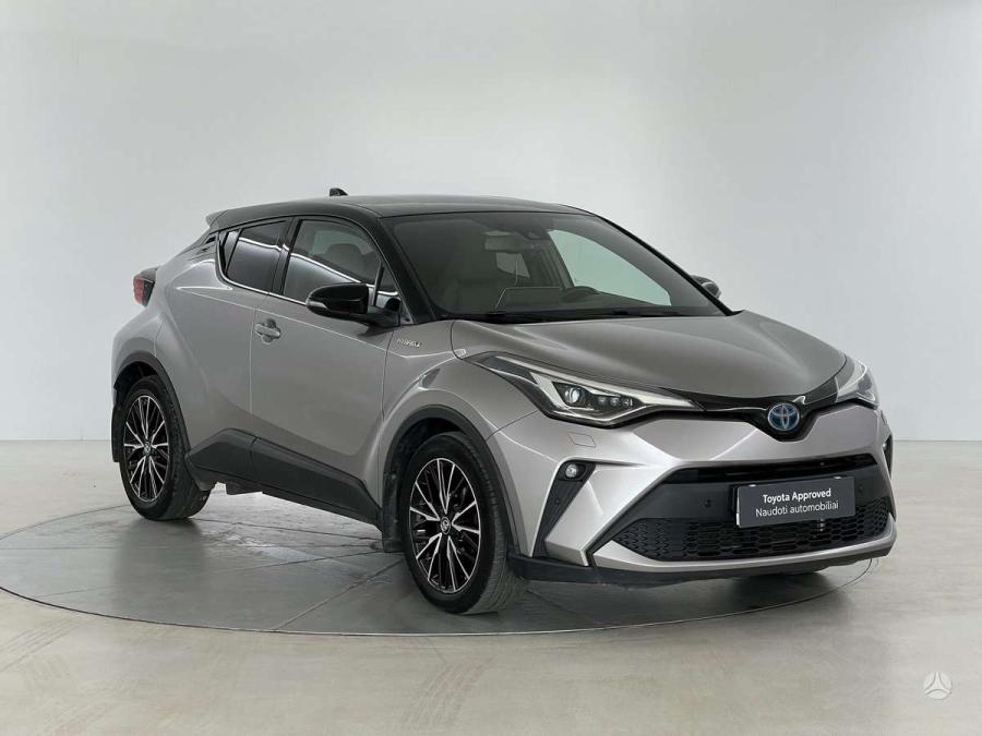 Grey Toyota C-HR 2020 in Vilnius, with an engine capacity of 1.99 L and mileage of 89 thousand km for 23900 €, photo 19 on AUTOMOTO.COM.LV