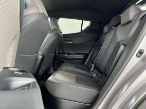 Grey Toyota C-HR 2020 in Vilnius, with an engine capacity of 1.99 L and mileage of 89 thousand km for 23900 €, photo 20 on AUTOMOTO.COM.LV