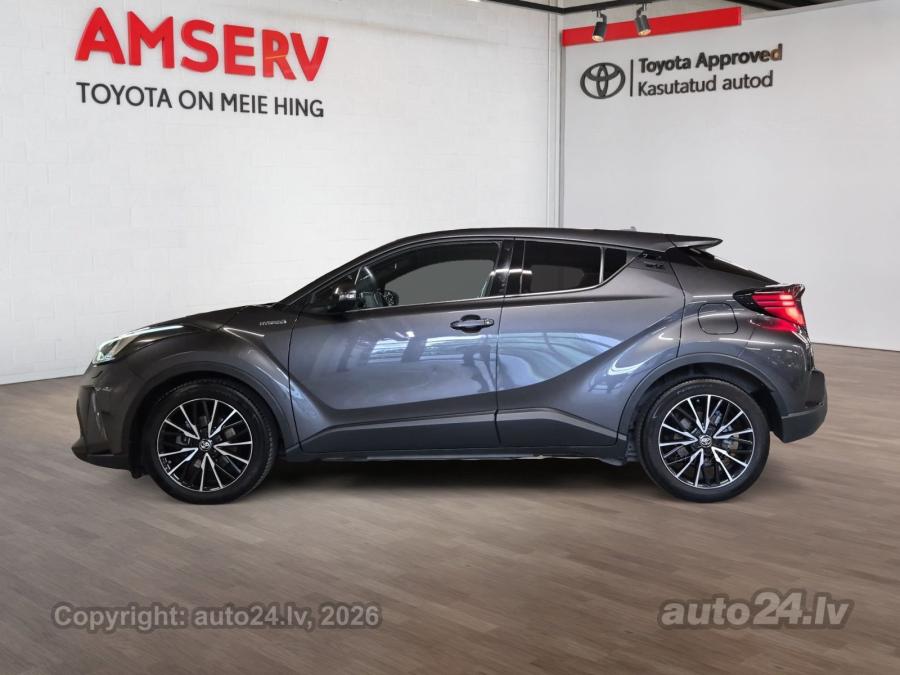 Pelēks Toyota C-HR 2020 Tallina, ar dzinēja tilpumu 1.80 L un nobraukumu 40 tūkst. km par 19990 €, foto 4 vietnē AUTOMOTO.COM.LV